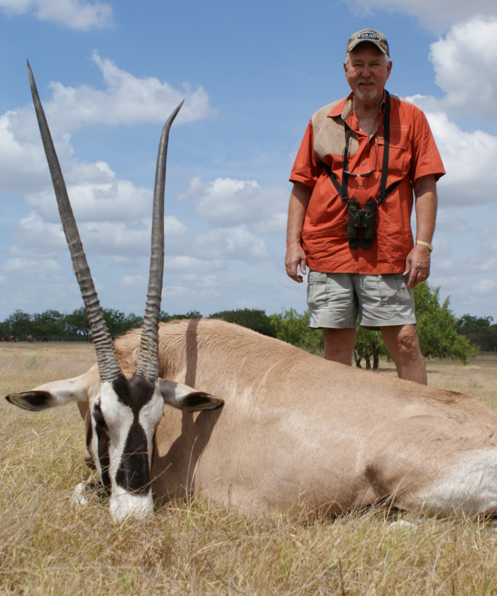 Texas Gemsbok Hunting - Lonesome Bull Ranch