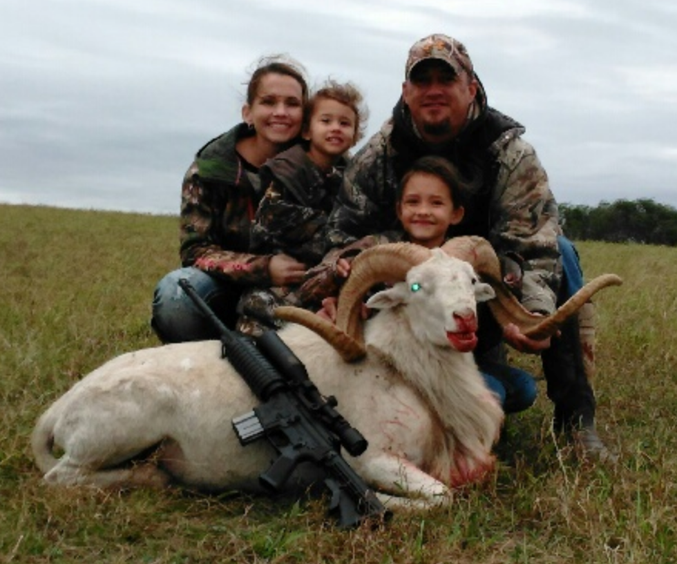 Texas Dall Sheep Hunting - Lonesome Bull Ranch